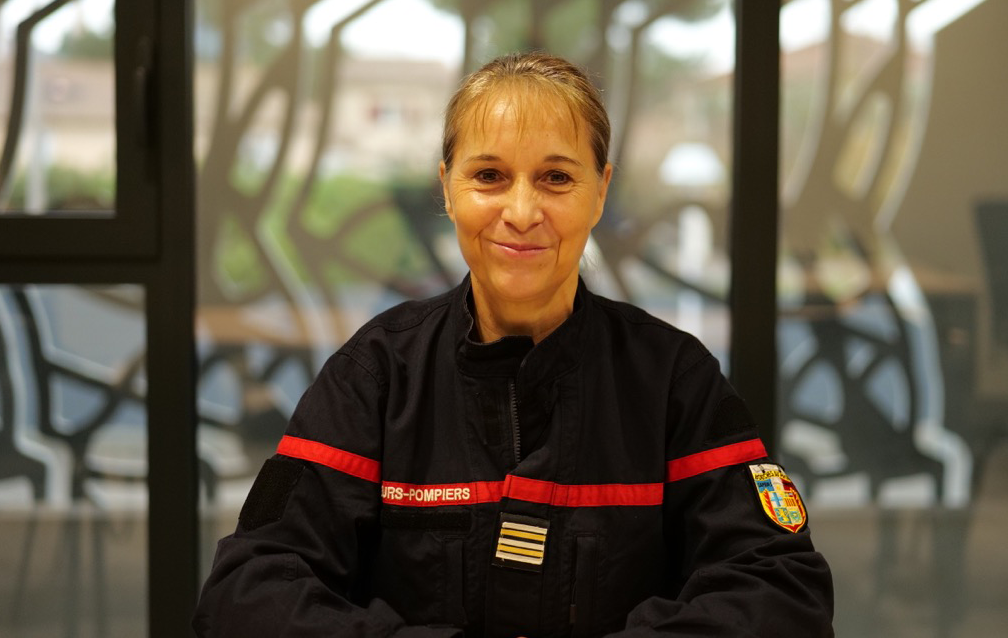 Pompier au féminin - Visible media
